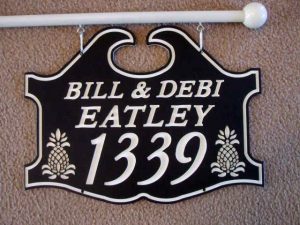 Gallery – COMPUTER ENGRAVED LAMP POST SIGNS